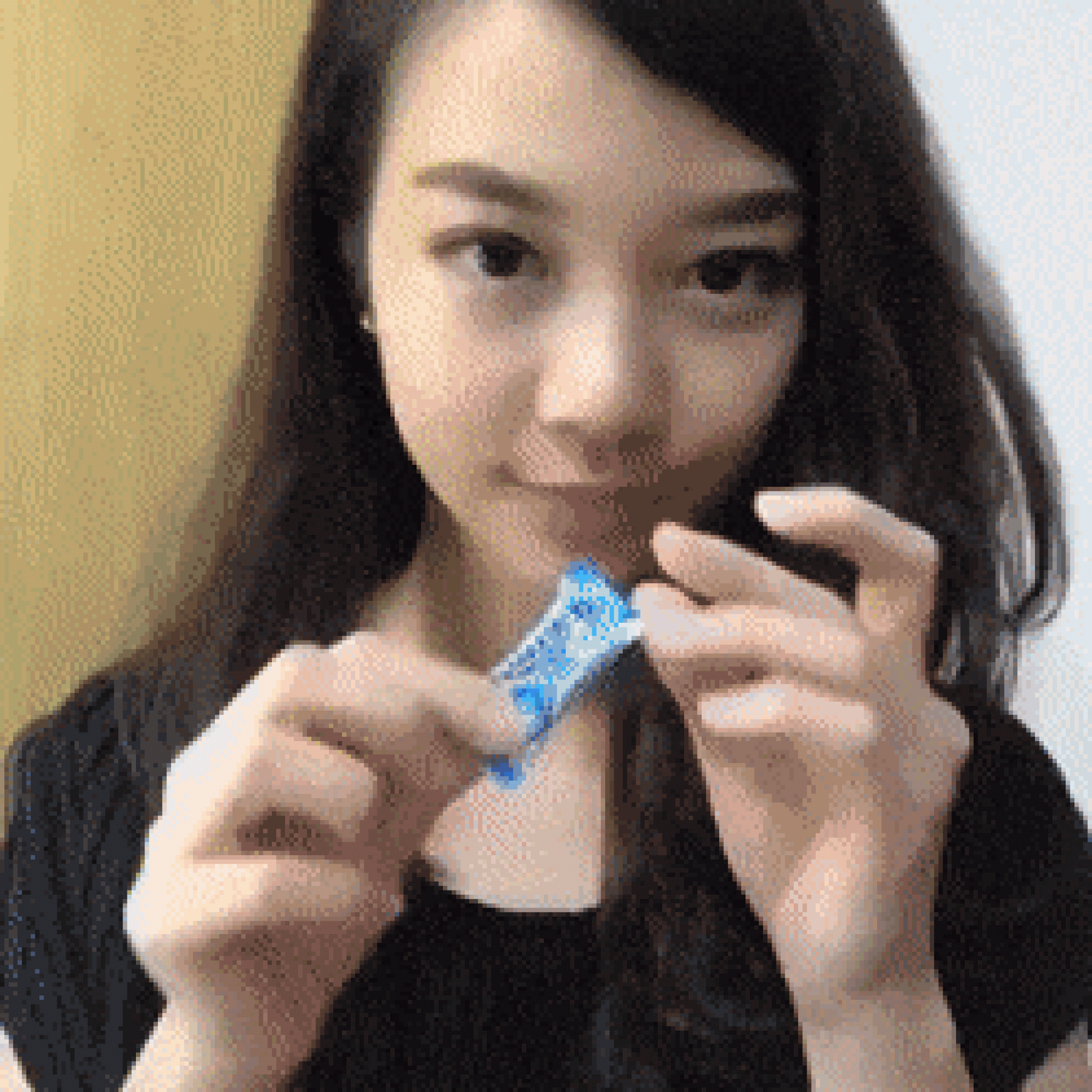 Make teeth with gum - VideosGifs.Net