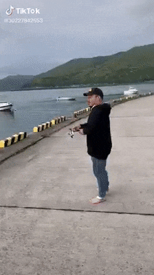 Fishing at the Pier - VideosGifs.Net