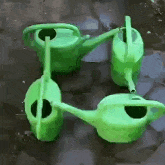 Inexplicable infinite water cycle - VideosGifs.Net