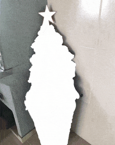 Catch the christmas tree - VideosGifs.Net