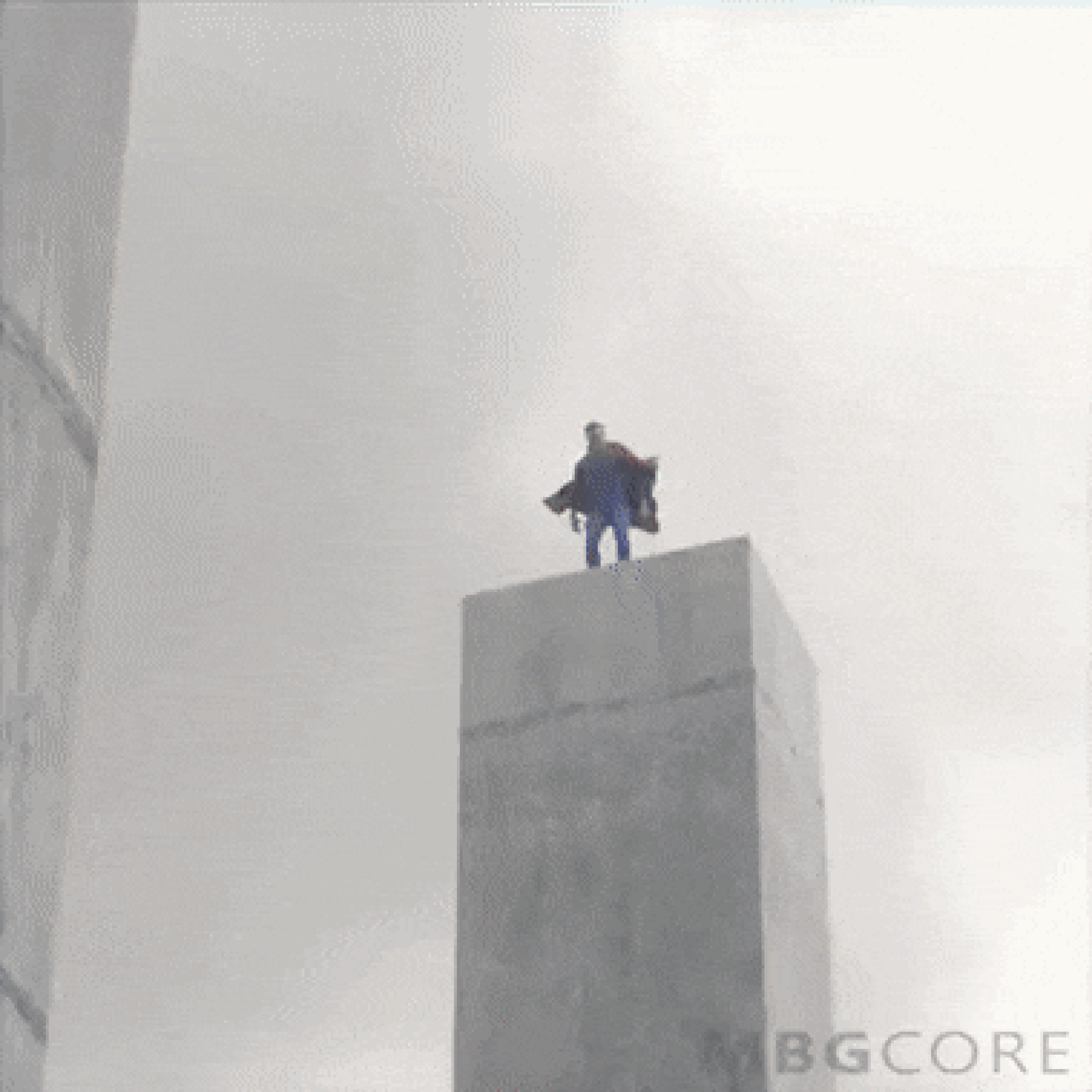Superhero landing - VideosGifs.Net