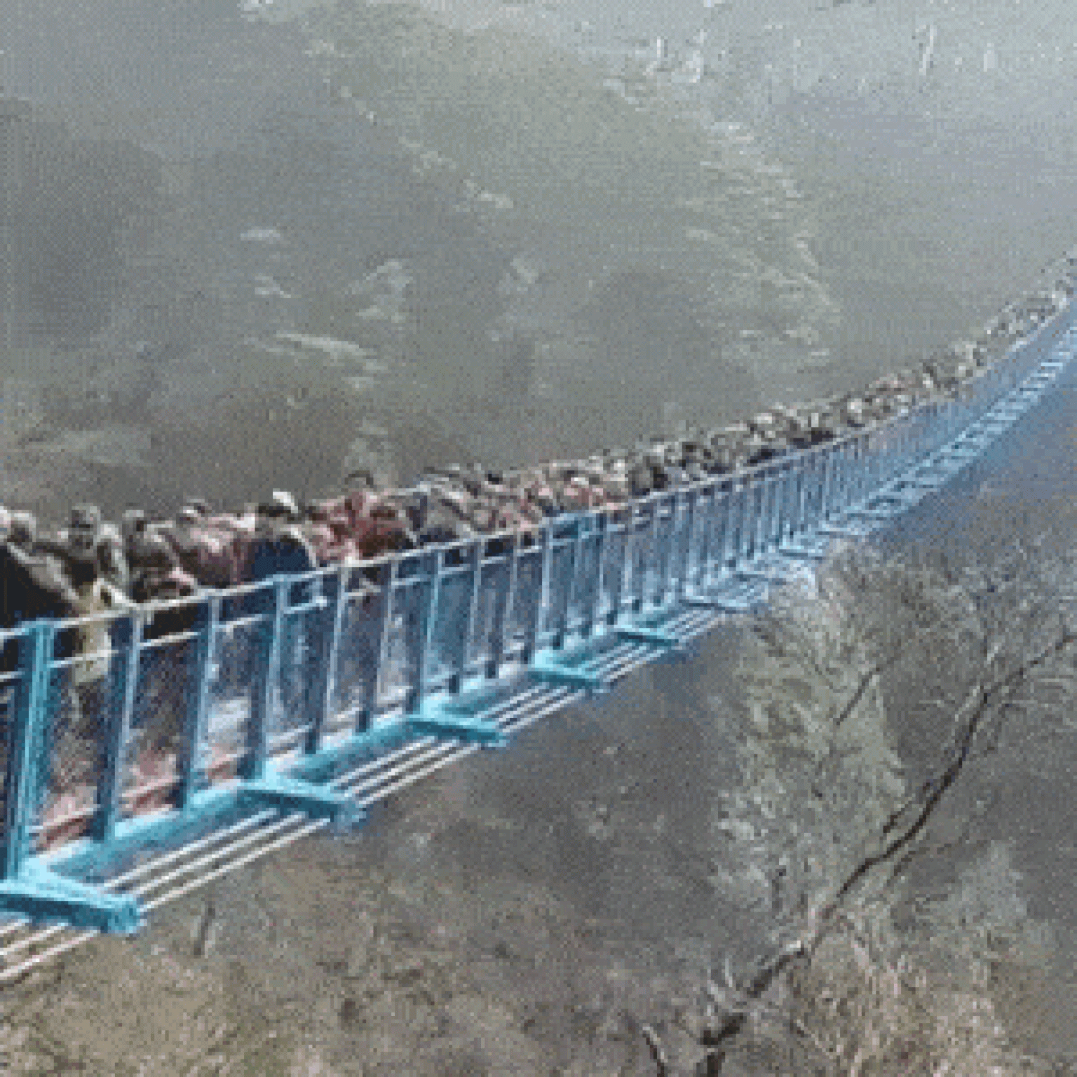 I'm the one in the photos - VideosGifs.Net