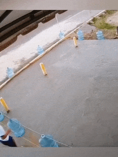 Fresh cement - VideosGifs.Net